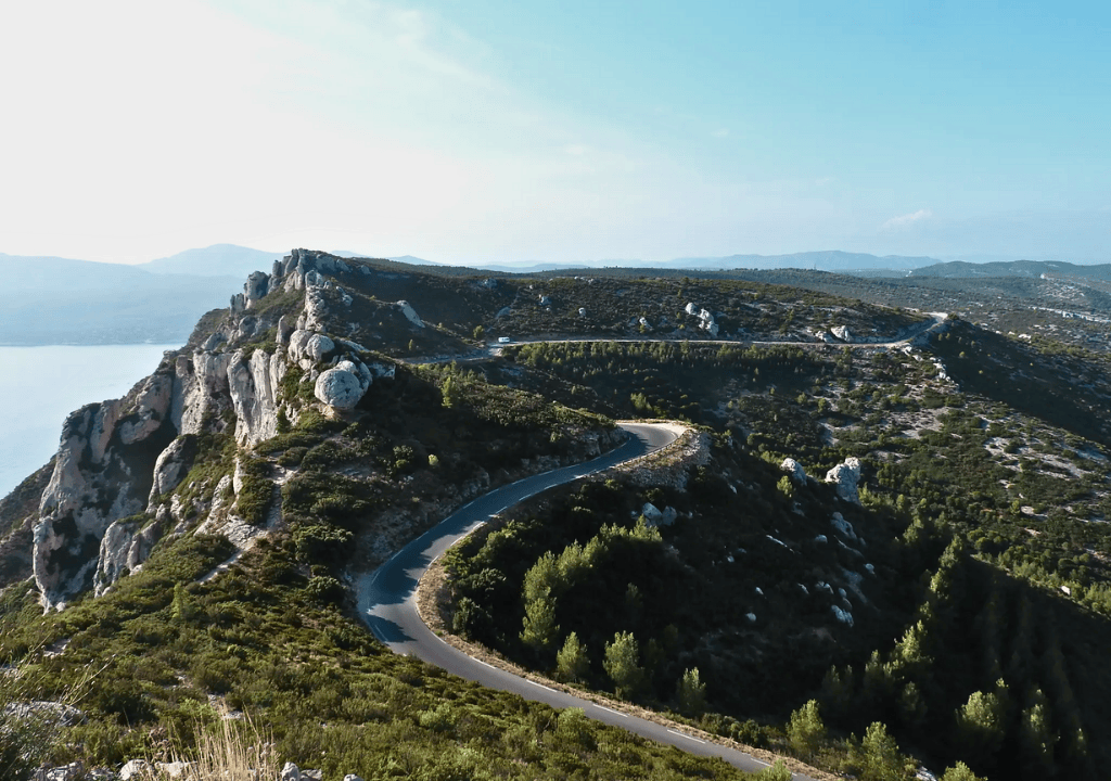 Route des Crêtes Cassis : panorama entre mer et falaises